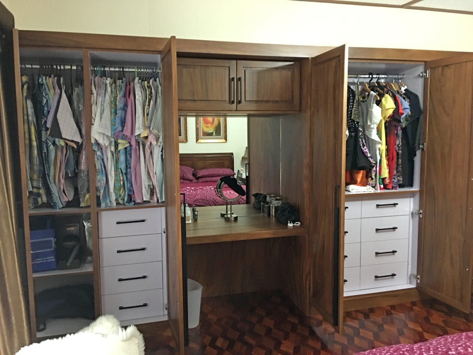 WALK-IN CLOSET, ENTERTAINMENT, OFFICE, AND LIBRARY CABINETS – EASYWOOD ...